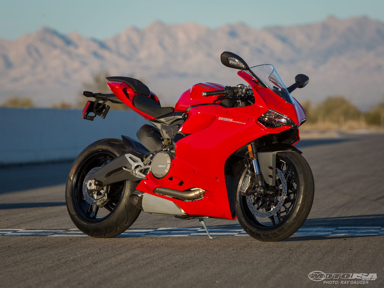 DUCATI 899 PANIGALE Image 4