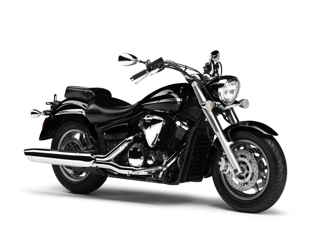 YAMAHA XVS 1300 A MIDNIGHT STAR Image 2