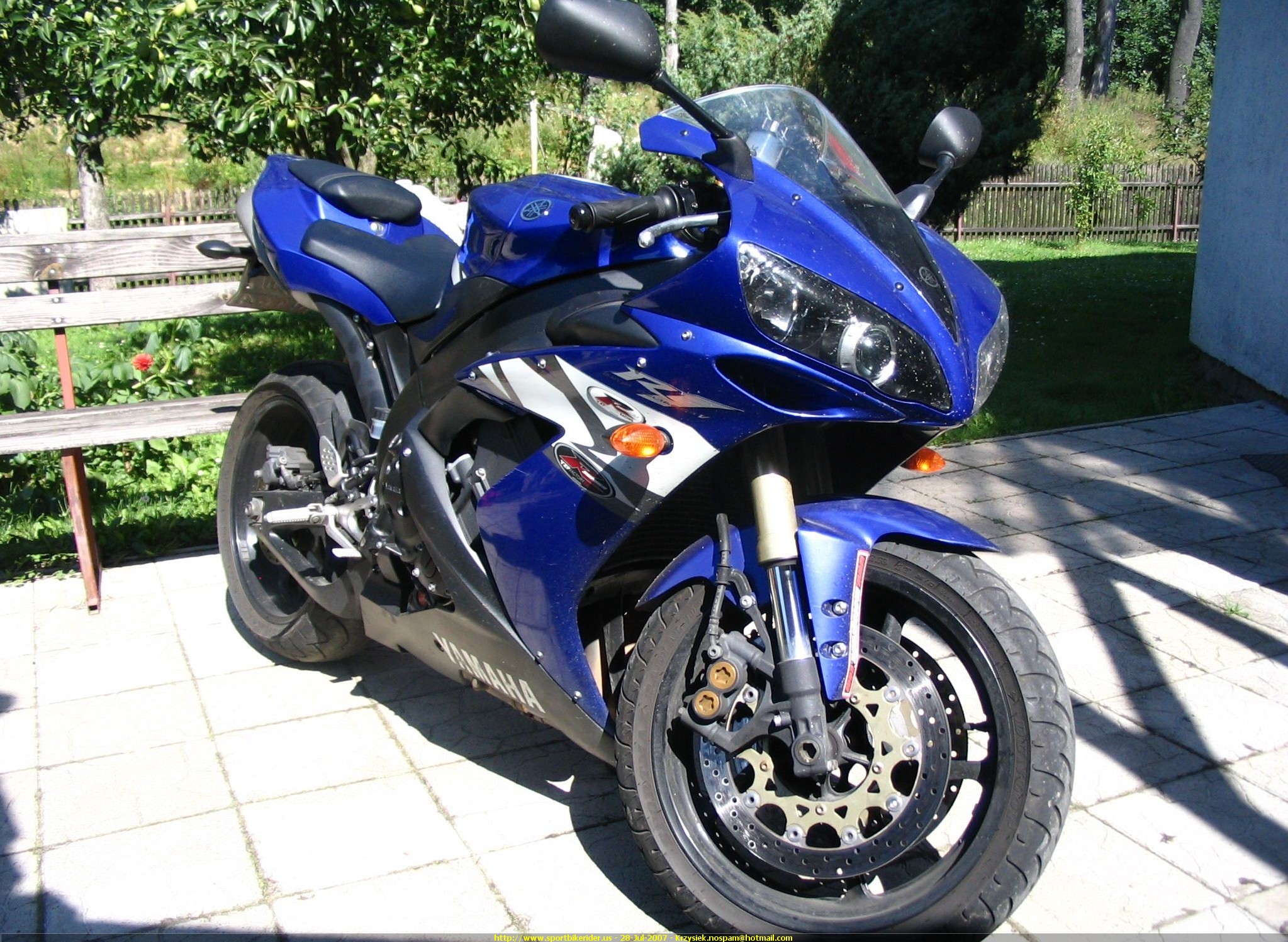 2004 Yamaha YZF R1 Moto ZombDrive COM 2004 Yamaha YZF R1 Moto ZombDrive COM