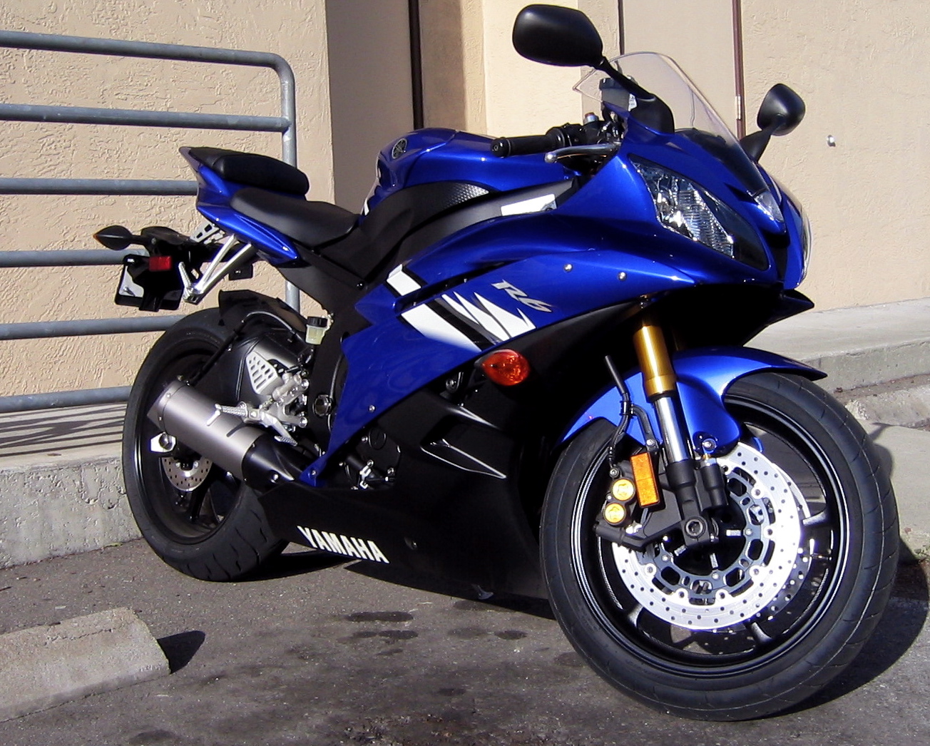 2002 Yamaha YZF R6 Moto ZombDrive COM 2002 Yamaha YZF R6 Moto ZombDrive COM