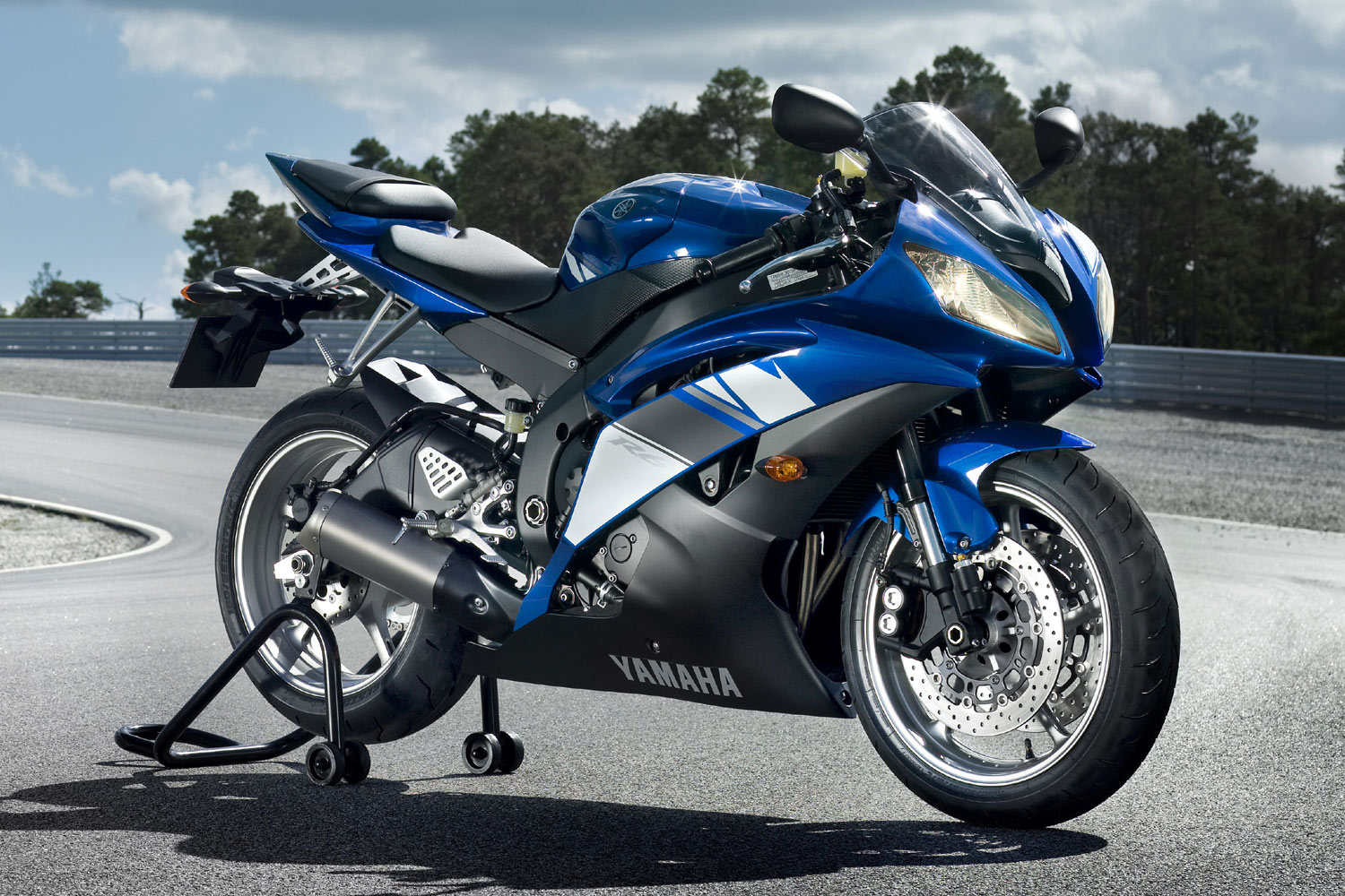 2009 Yamaha YZF R6S Moto ZombDrive COM 2009 Yamaha YZF R6S Moto ZombDrive COM