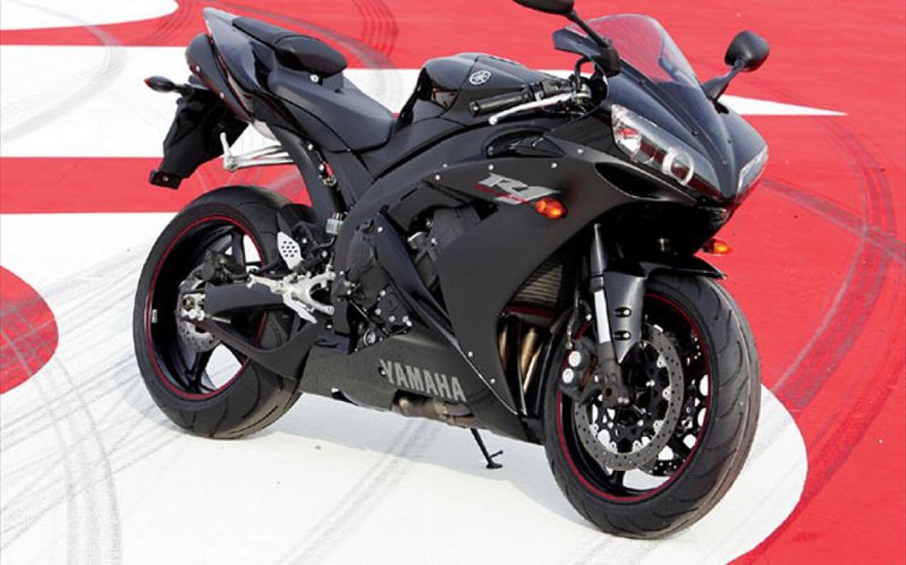 2004 Yamaha YZF R1 Moto ZombDrive COM 2004 Yamaha YZF R1 Moto ZombDrive COM