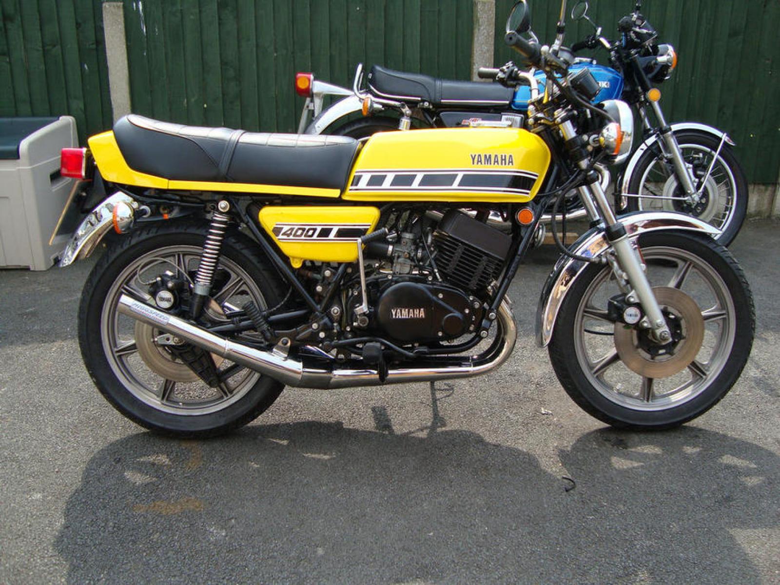 Yamaha Yamaha RD 250 Moto ZombDrive COM