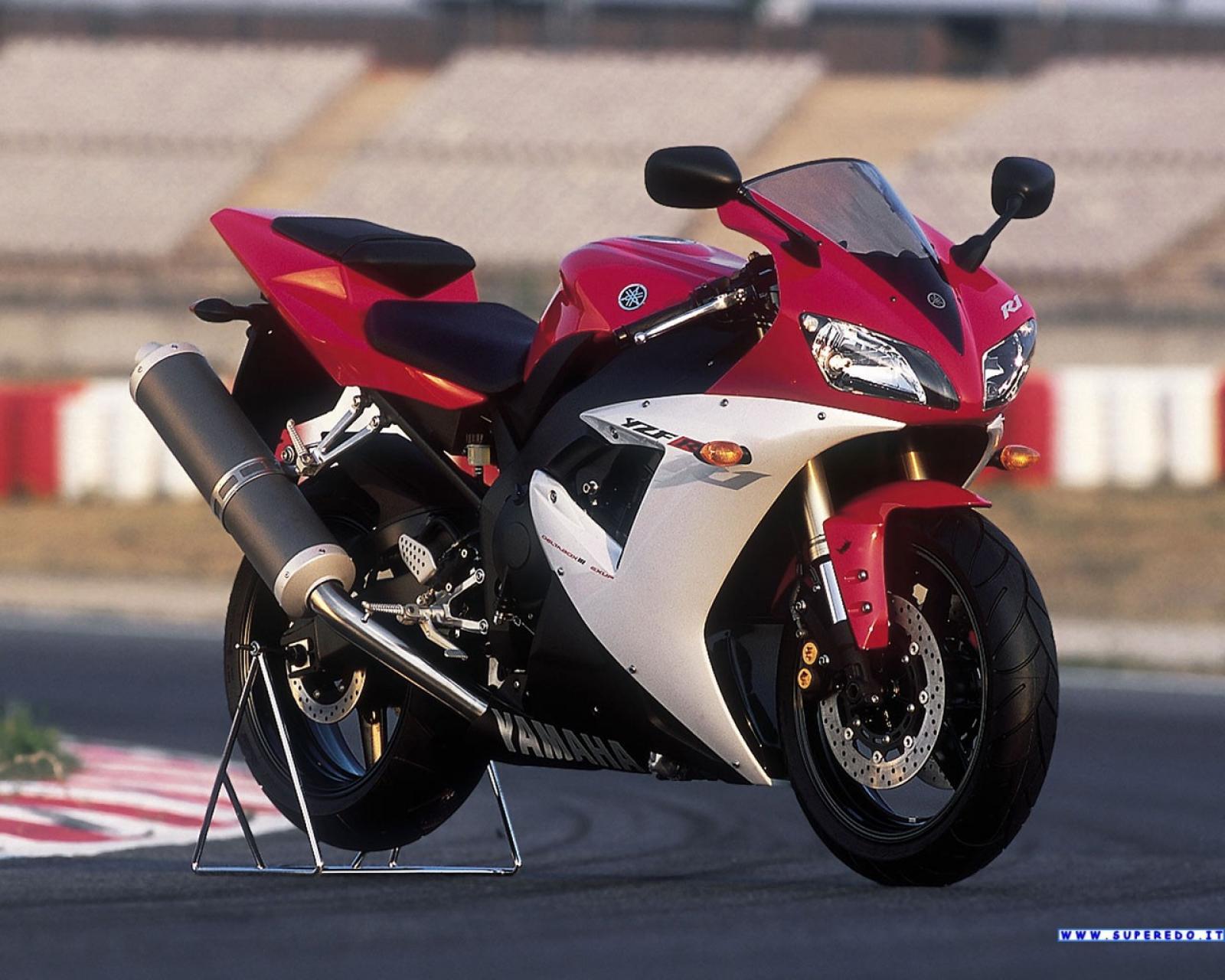 2002 Yamaha YZF R1 Moto ZombDrive COM 2002 Yamaha YZF R1 Moto ZombDrive COM