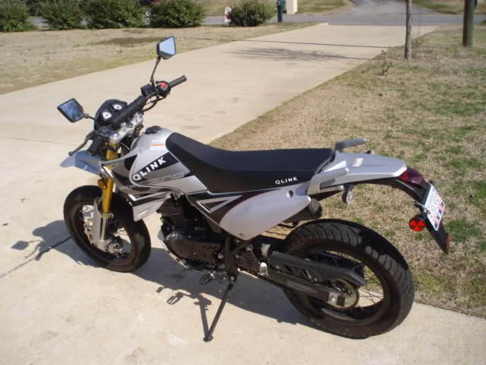 Qlink Enduro - Moto.ZombDrive.COM